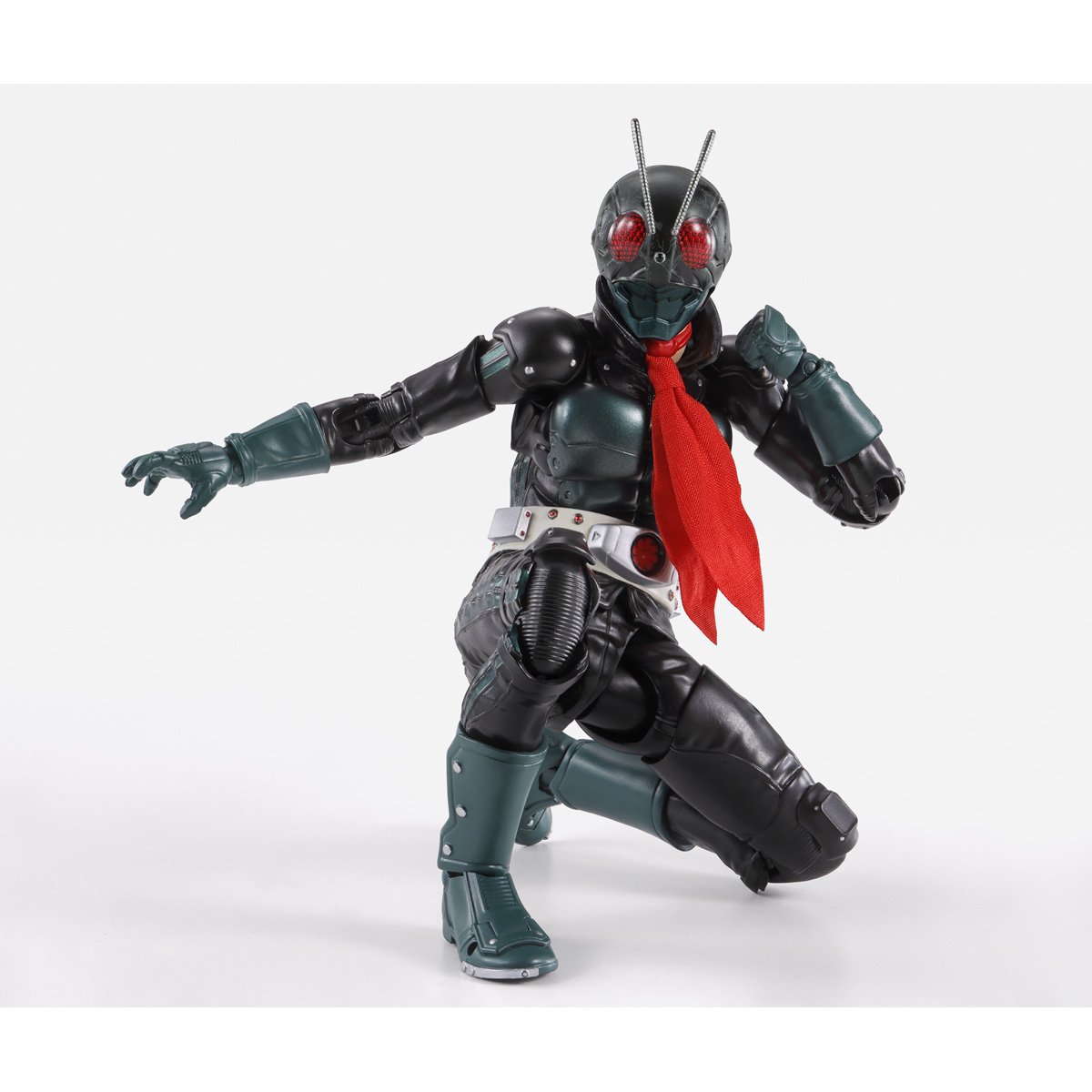 S.H.Figuarts (SHINKOCCHOU SEIHOU) MASKED RIDER 1/HONGO TAKESHI (MASKED ...