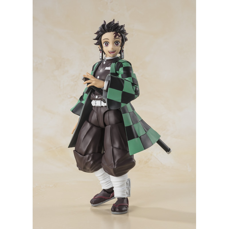 S.H.Figuarts Tanjiro Kamado | Demon Slayer: Kimetsu no Yaiba | PREMIUM ...