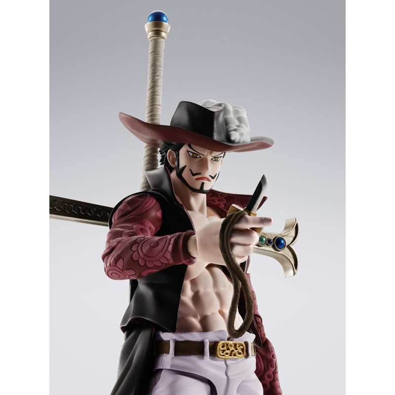 S.H.Figuarts DRACULE.MIHAWK -HAWKEYE- | ONE PIECE | PREMIUM BANDAI USA ...