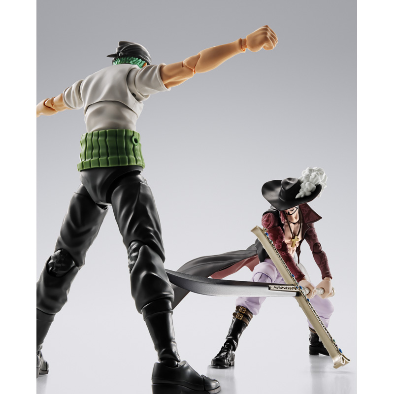 S.H.Figuarts DRACULE.MIHAWK -HAWKEYE- | ONE PIECE | PREMIUM BANDAI USA ...